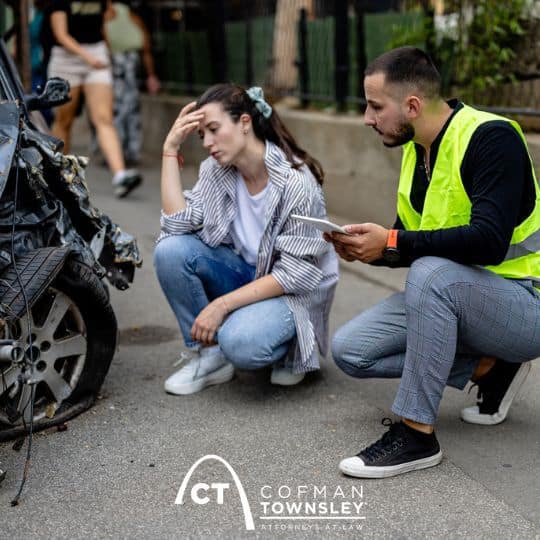 Information to Gather From a Witness After a Crash