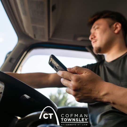 Delivery Driver Distracted Driving | MO Accident Lawyer